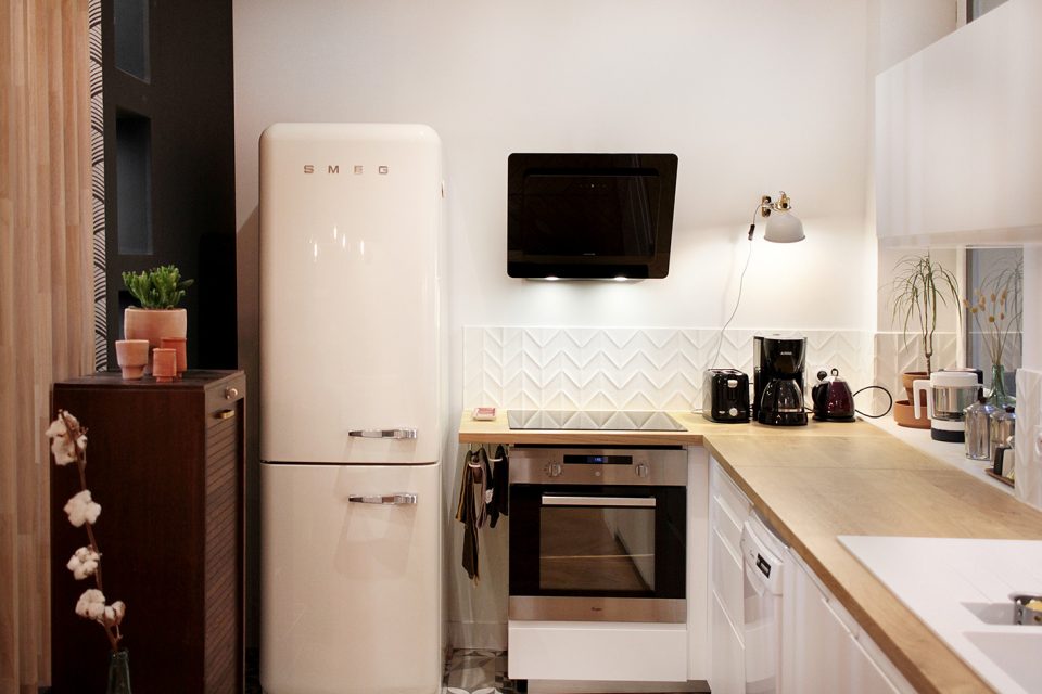 Inspiration déco : un frigo Smeg pour une cuisine design