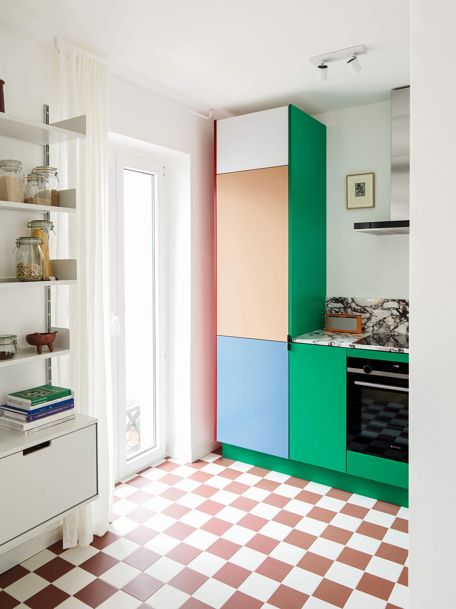 Cuisine Reform Un Modèle Coloré Signé Muller Van Severen