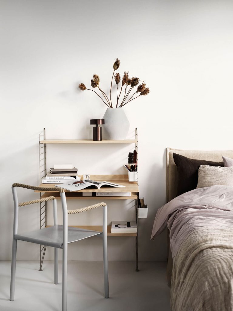 Home office : un bureau String furniture - Frenchyfancy