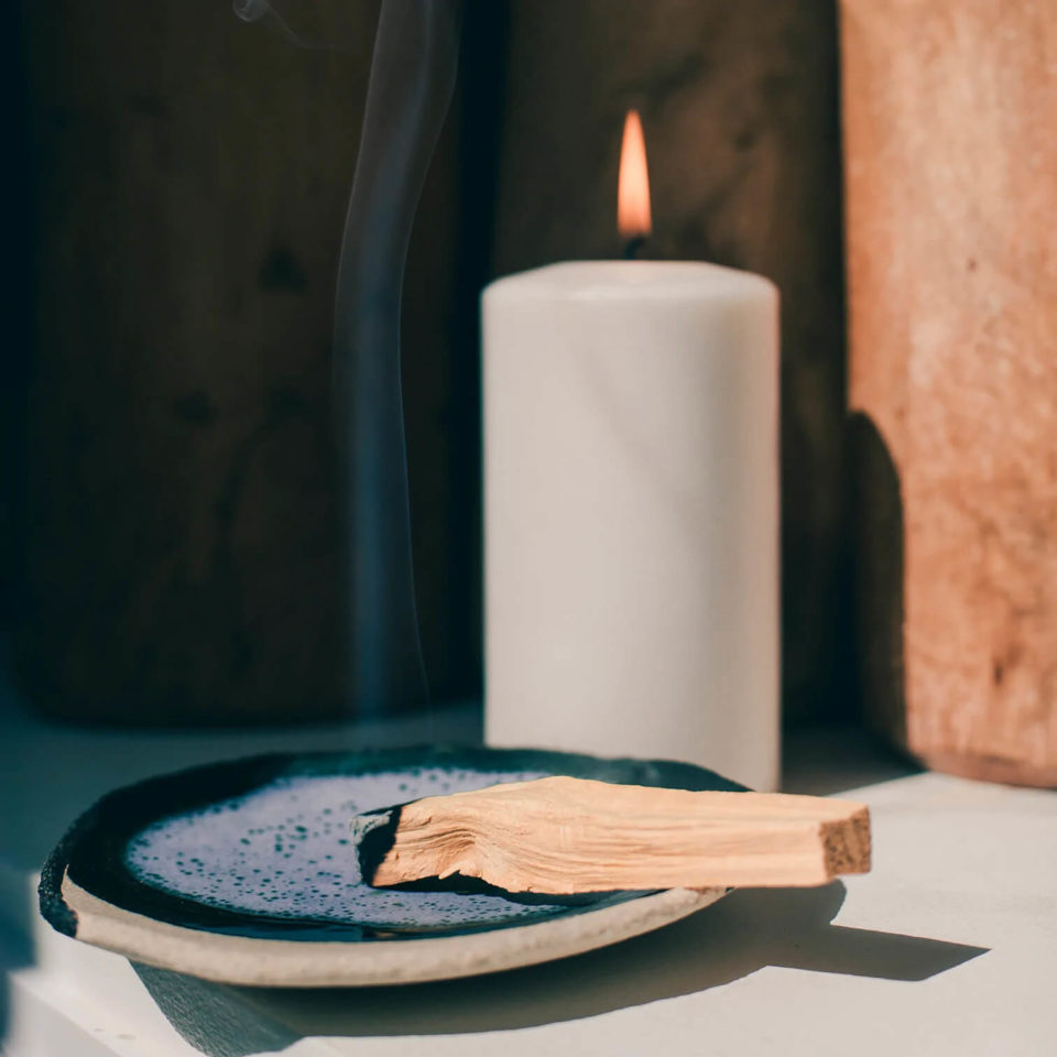 Purifiez votre intérieur grâce au bâton Palo Santo - Frenchyfancy