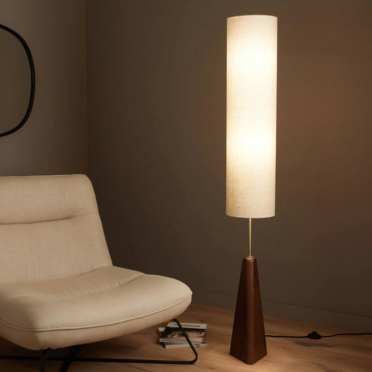 Lampadaire : 20 modèles design pour illuminer votre intérieur