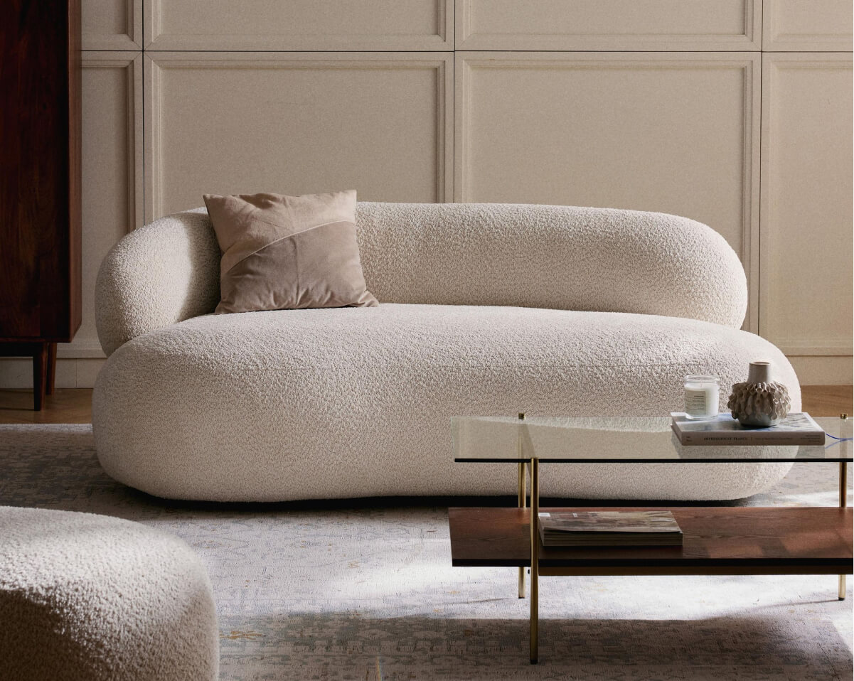 Un canapé bouclette pour un salon cosy - FrenchyFancy