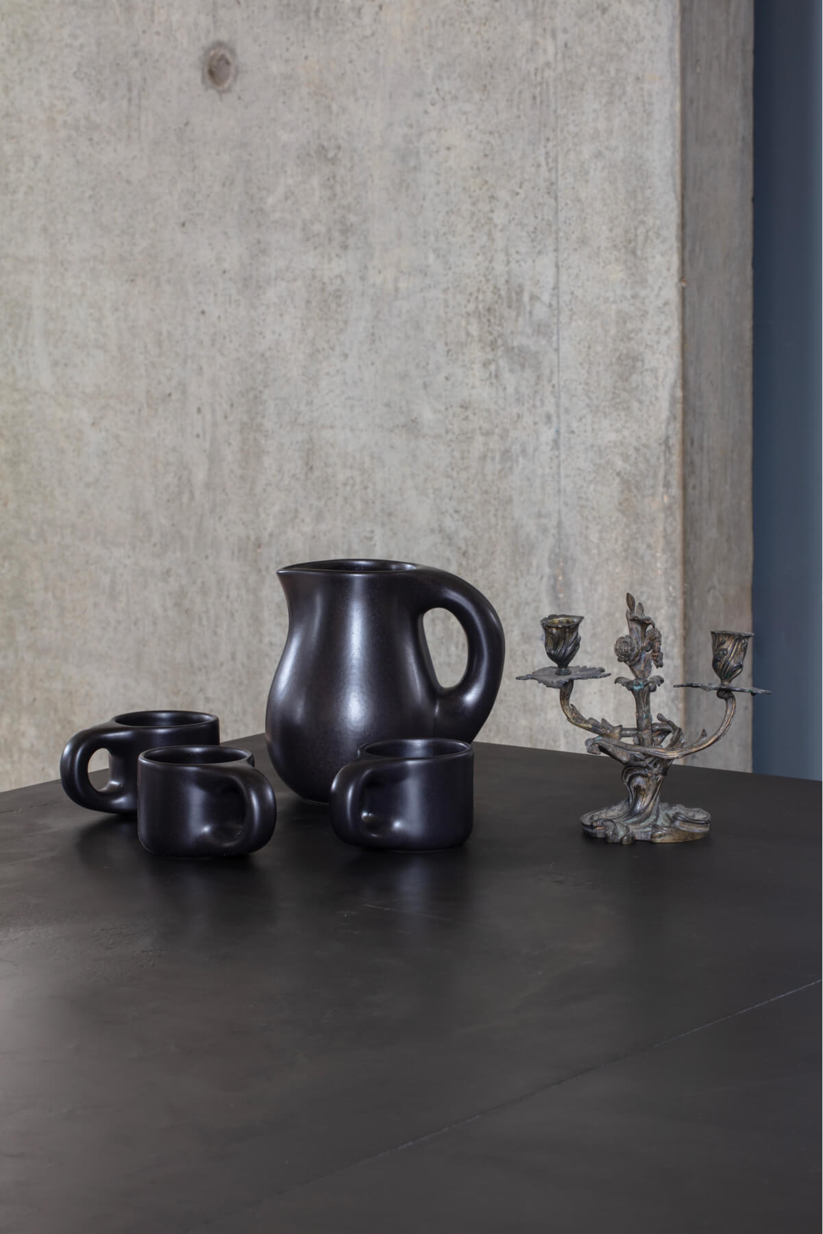 Les céramiques artisanales de Faye Toogood - Frenchyfancy